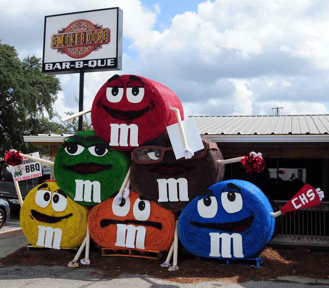 Calling all hay bale decorators | Holt Enterprise News